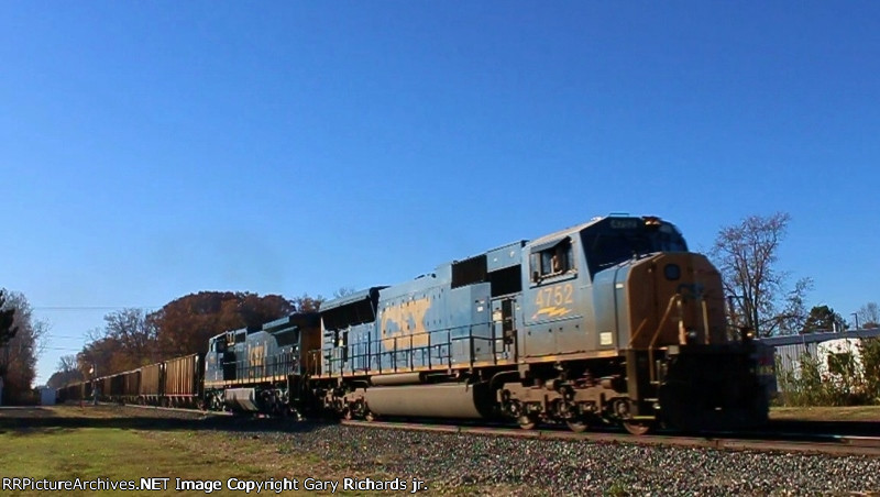 CSX 4752 & 7889